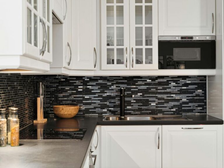Tiling Backsplash Services in Chicago - Chicago Handyman